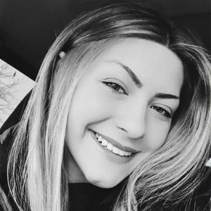 Mandy • Hartman • Photography